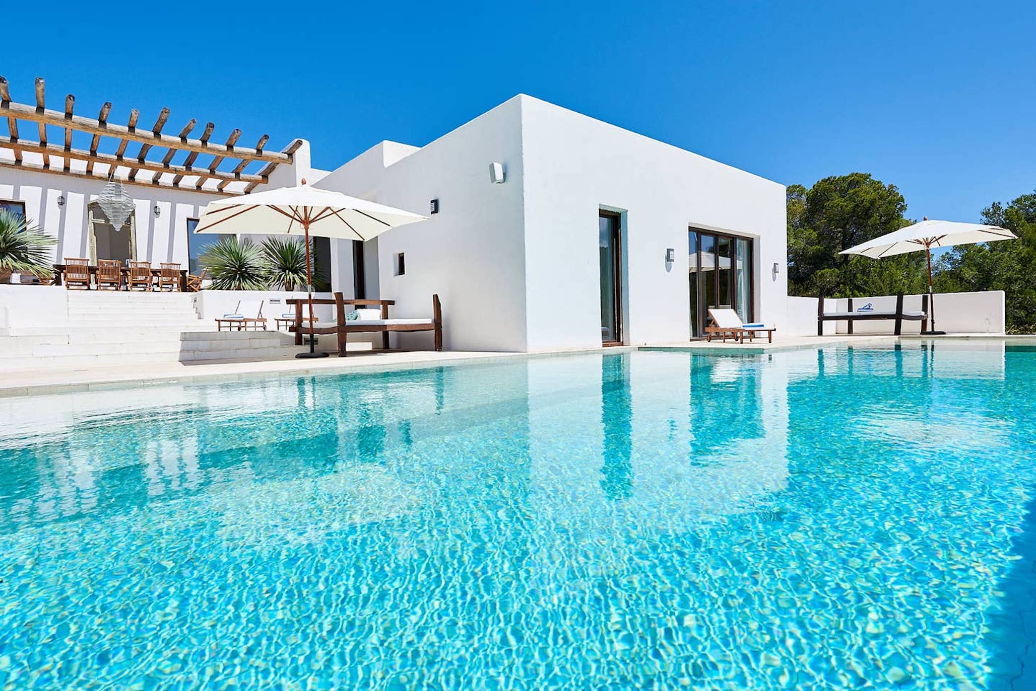 Privadia | A B2B Marketplace With The World's Best Luxury Villas, Ski ... Privadia | A B2B Marketplace With The World's Best Luxury Villas, Ski ...